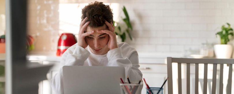 Understanding Anxiety Tics: Signs, Causes, And Possible Treatments ...